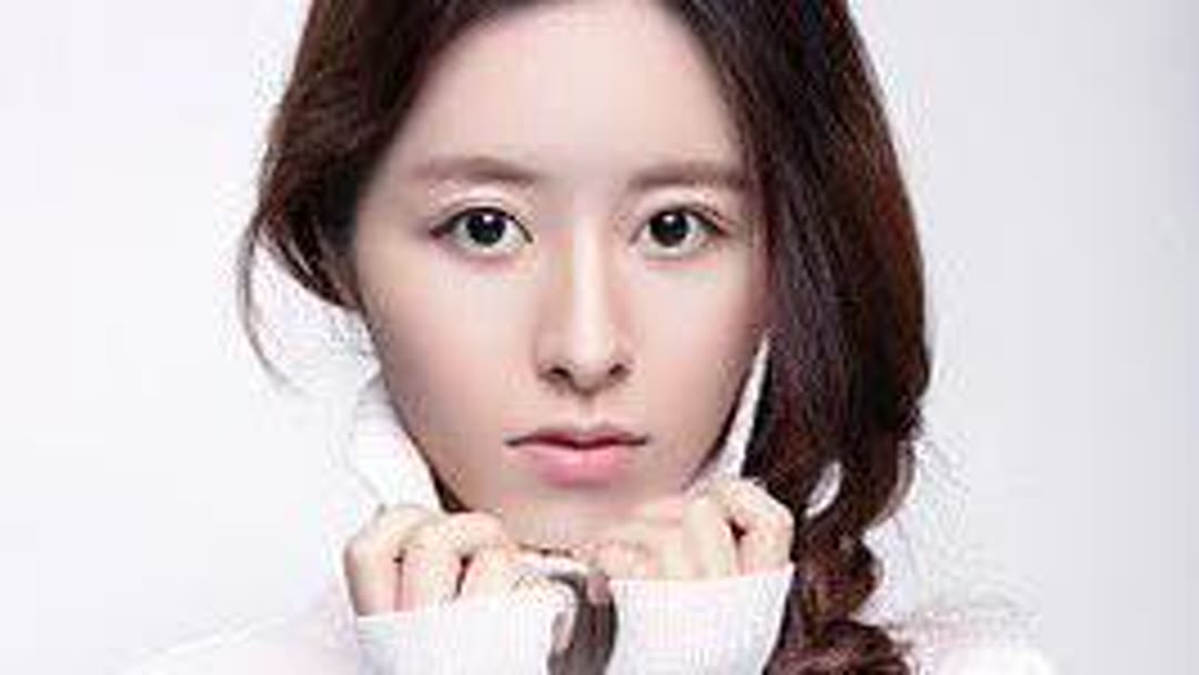 He Wen Yi-He Wen Yi | iQIYI